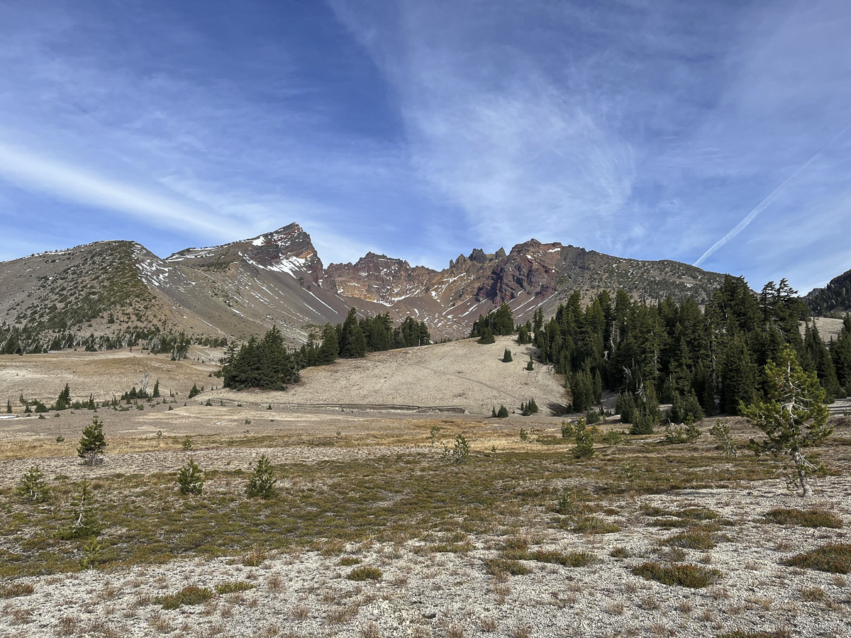 Hike to No Name Lake Via Todd Lake